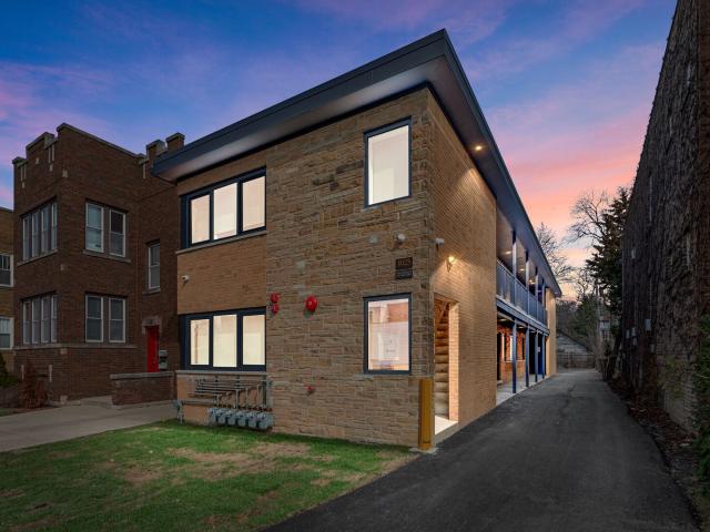 1025 N Harlem Ave, Unit D, Oak Park, IL 60302 | MLS #12605 | Compass