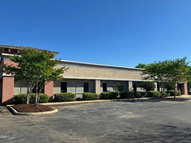 1025 Northpark Drive