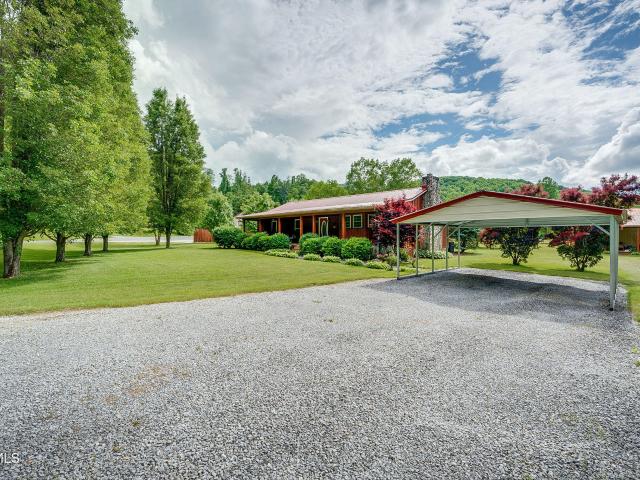 1025 Old Iron Mtn Road