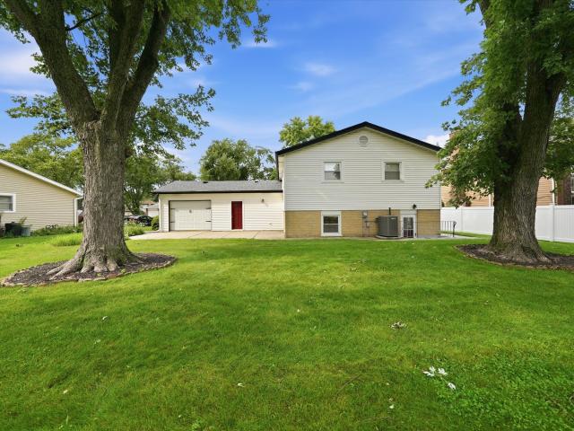 1025 Belair Drive
