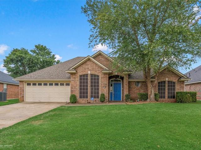 1025 Cressmont St, Bossier City, LA 71111