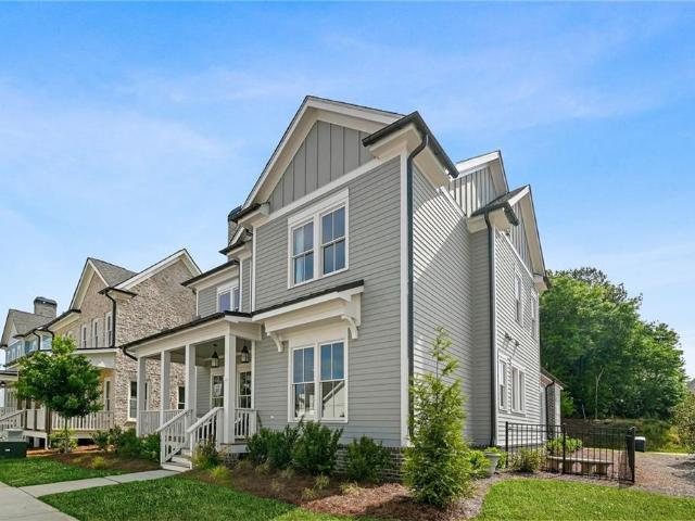 1025 Crossroad Trail