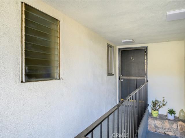 1025 E Lomita Ave, Unit 5, Glendale, CA 91205 | MLS #GD26084