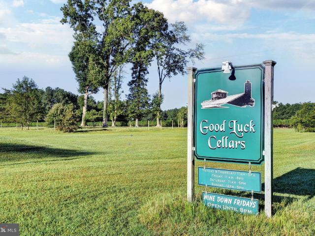 1025 Goodluck Rd, Lancaster, VA 22503 | MLS #VALV2000