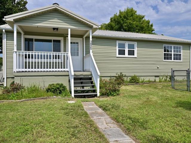 1025 Hawk St NE, Cleveland, TN 37311