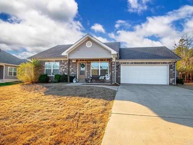 1025 Heritage Way, Benton, AR 72019
