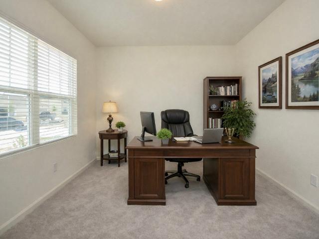 1025 Long Bay Ct