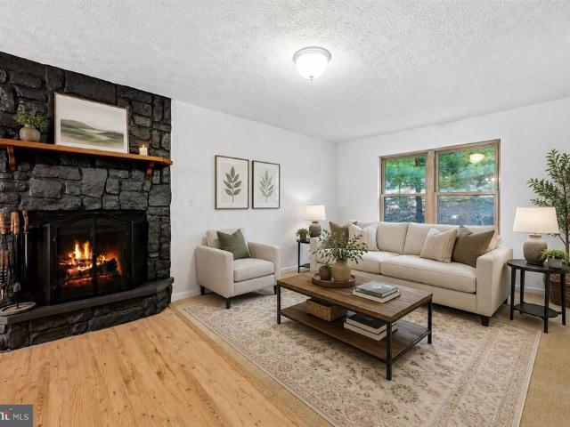 1025 Stone Ridge Road