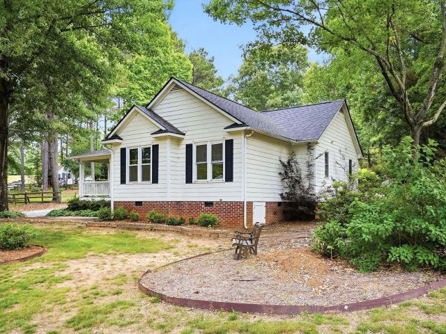 1025 Stonewater Drive