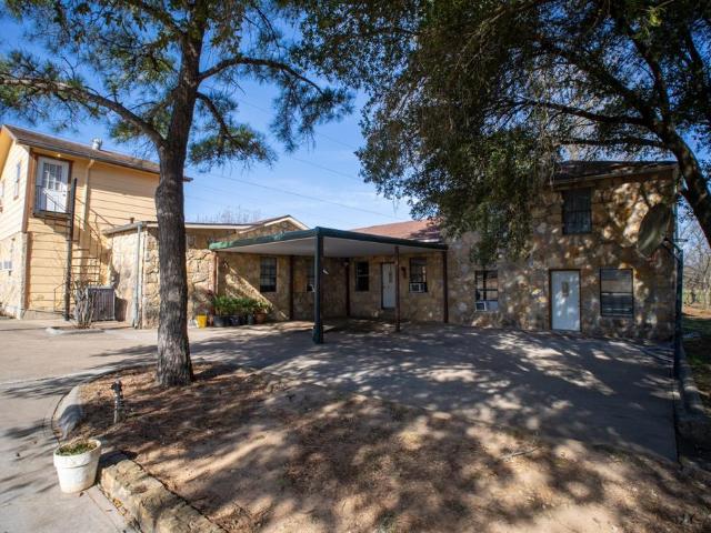 1025 S Belknap St, Mexia, TX 76667 | MLS #21158