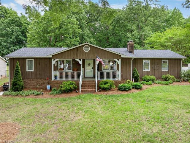 1025 Springwood Lane