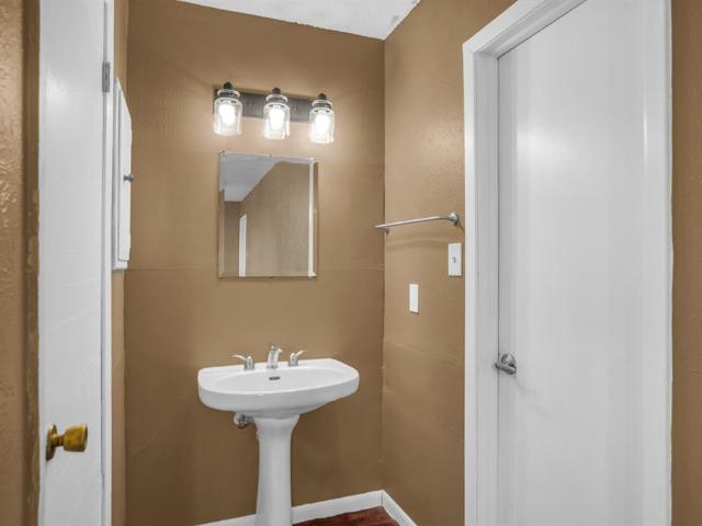 1025 Terrace Trail