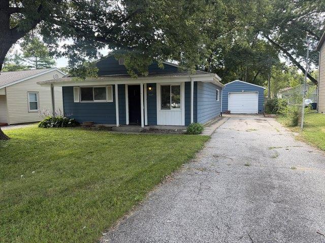 1025 W Porter Ave, Chesterton, IN 46304