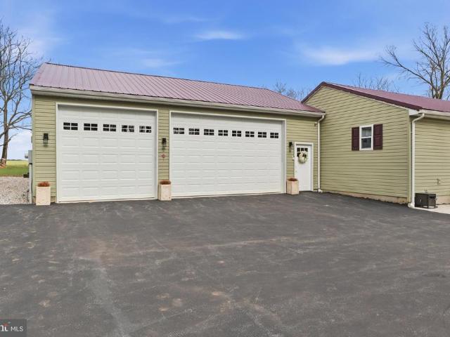 1025 White Oak Road