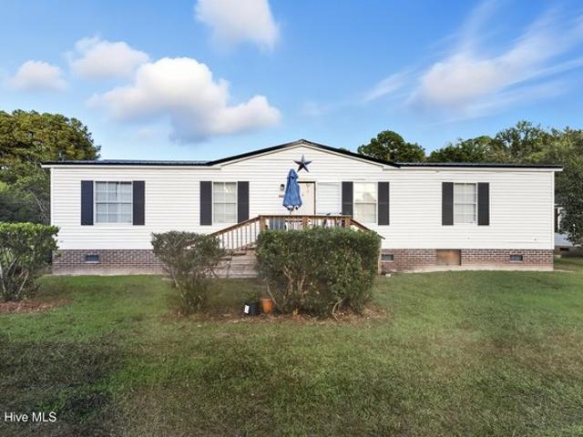 1025 White Lake Dr, White Lake, NC 28337