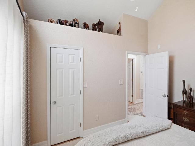 1025 10 Lake Dr, DeFuniak Springs, FL 32433 | MLS #1000