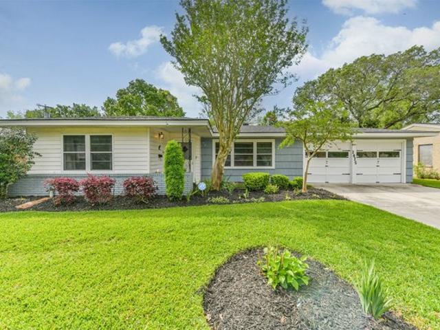 1025 24th Ave N, Texas City, TX 77590
