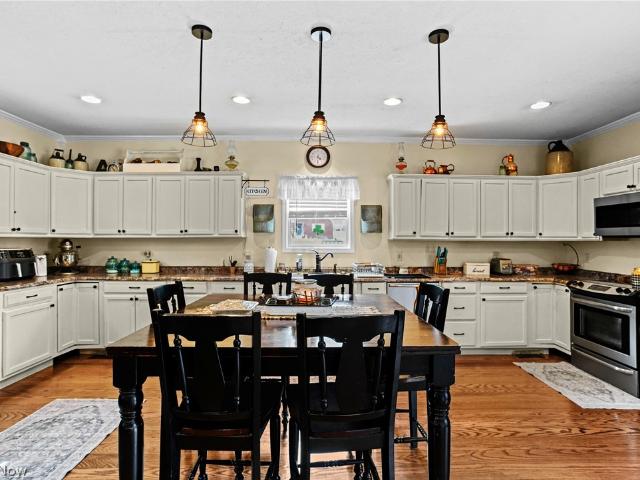 1025 3rd Street
