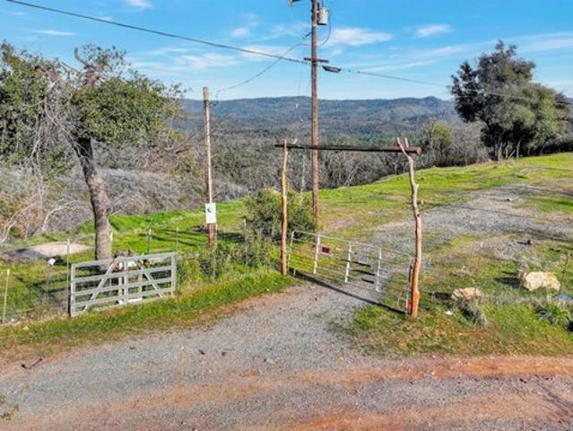 10263 Ham Luddy Rd, Mountain Ranch, CA 95246