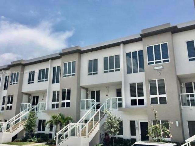 10260 63rd Ter NW #213, Doral, FL 33178