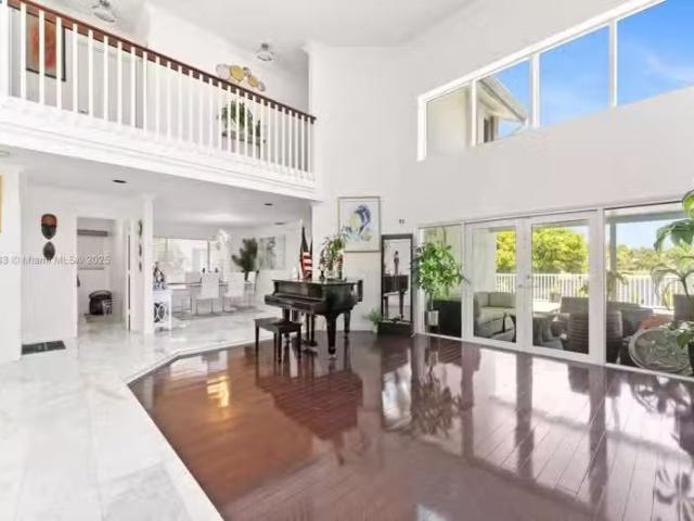 10261 SW 15th St, Pembroke Pines, FL 33025 MLS A11754443