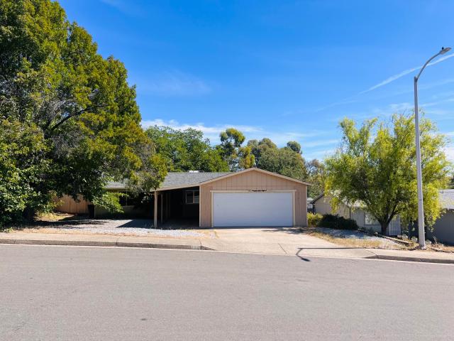 1026 Moss Creek Road