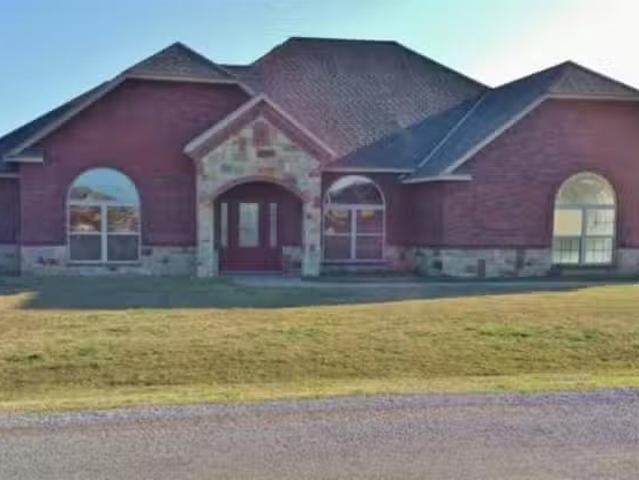 1026 NE BROWN ROAD 1 1026 Ne Brown Rd #1