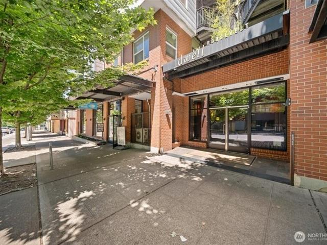 1026 NE 65th St Unit C420, Seattle, WA 98115