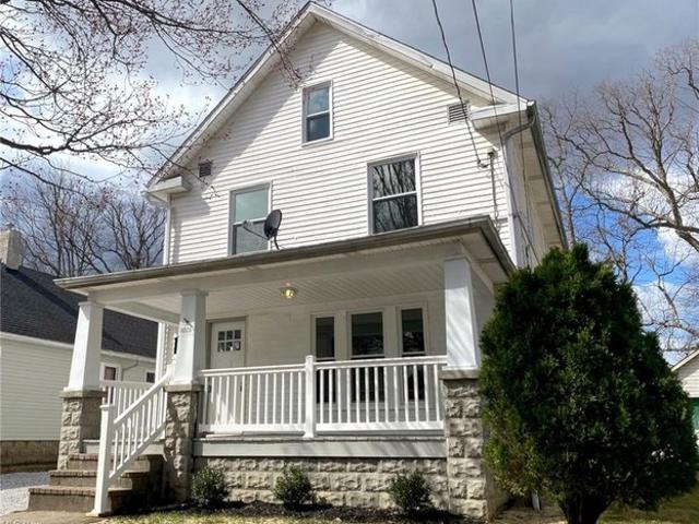 1026 Collinwood Ave, Akron, OH 44310