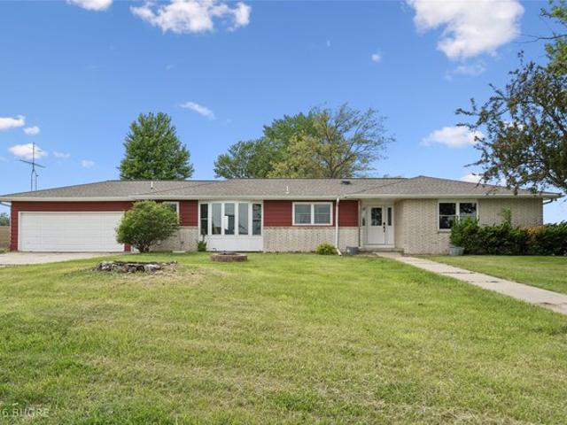 1026 Highway 44, Guthrie Center, IA 50115