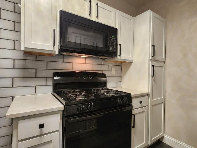 1026 Sanford Avenue 2 Bedroom Apartment for Rent at 1026 Sanford Ave, St. Louis, MO 63139 Clayton Tamm