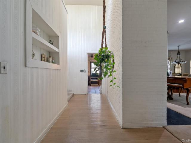 1026 W Broadway