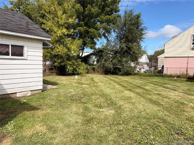1026 W Scottwood Avenue