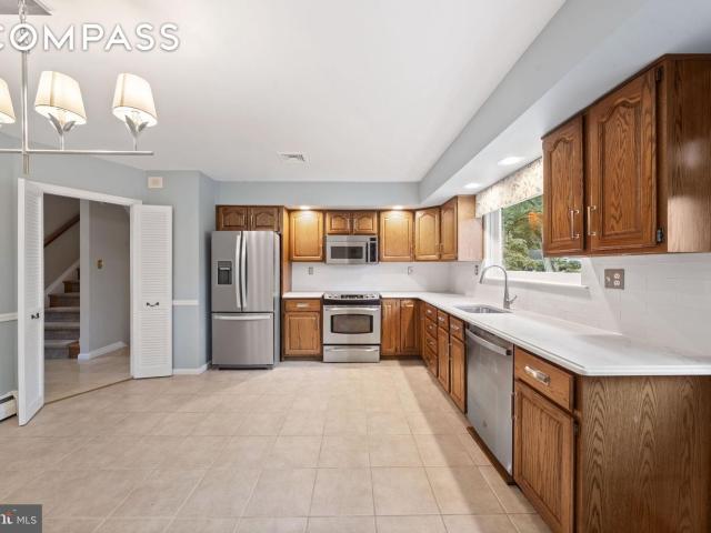 1026 Waltham Rd, Berwyn, PA