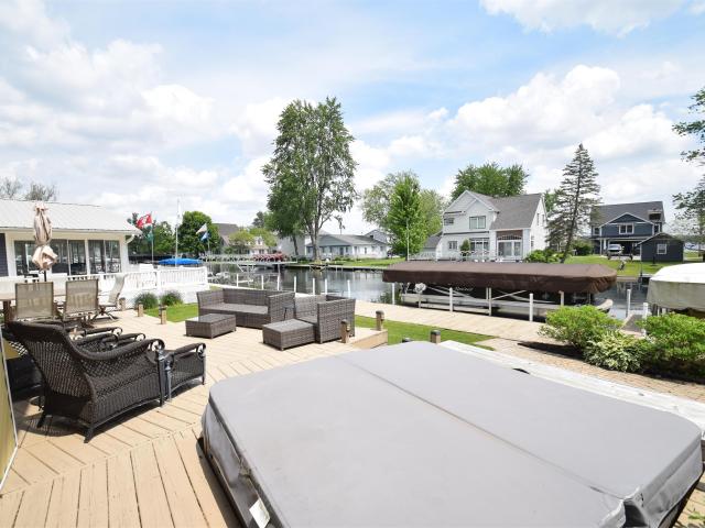 10272 South Channel Drive