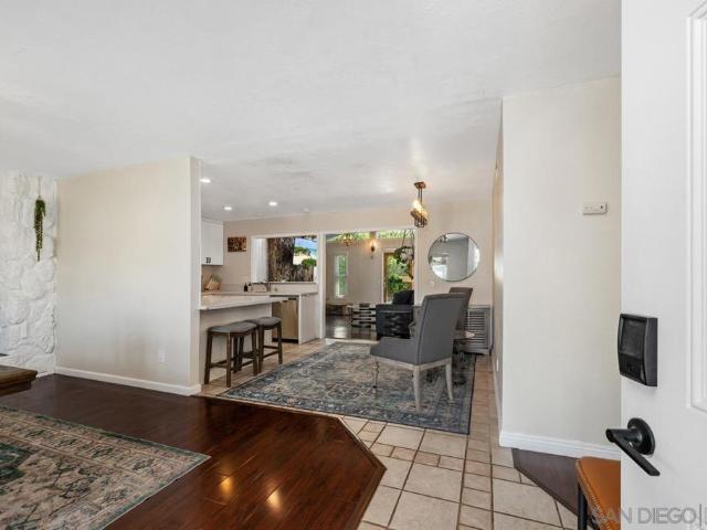 10277 Baroness Ave