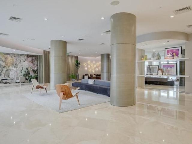 10275 Collins Ave #426, Bal Harbour, FL 33154