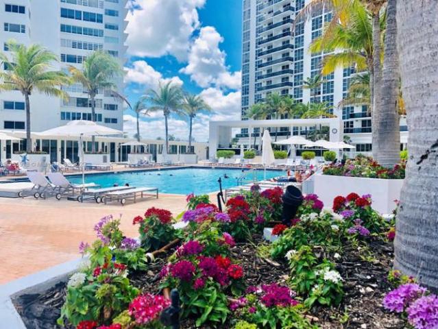 10275 Collins Ave #427 Bal Harbour, FL 33154