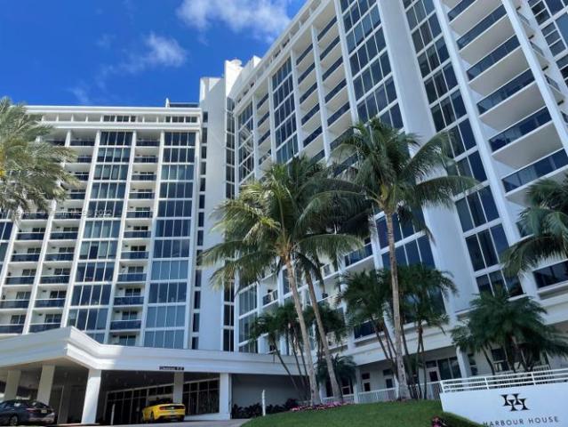 10275 Collins Ave #428 Bal Harbour, FL 33154