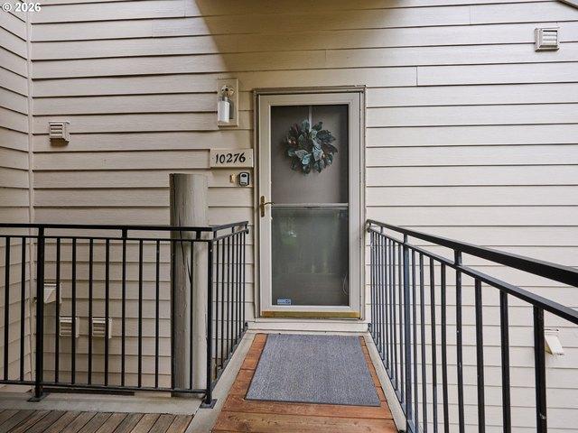 10276 SW Trapper Ter, Beaverton, OR 97008