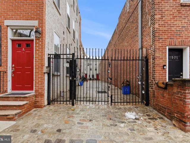 1027 N 4th St, Unit G, Philadelphia, PA 19123 | MLS #PAPH2590 | Compass