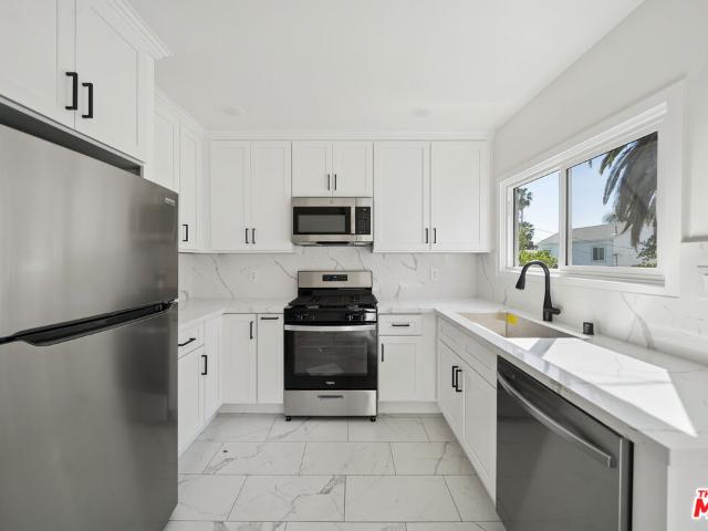 1027 N Gardner St, West Hollywood, CA 90046 | MLS #26667