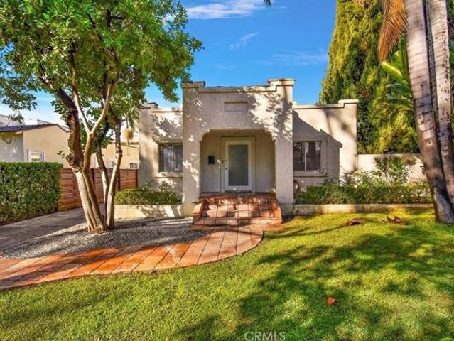 1027 N Spaulding Ave, West Hollywood, CA 90046