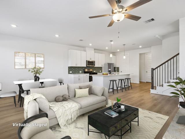1027 Cedar Place Lane