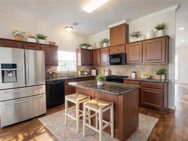 1027 Emerald Dove Ave, College Station, TX 77845 | MLS #26002