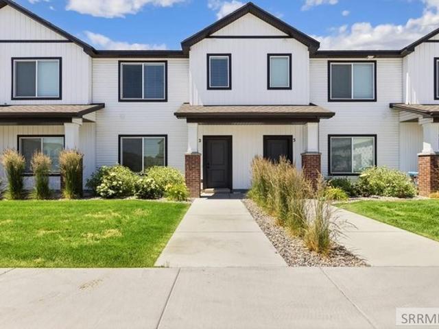 1027 Jaylee Dr Unit 2, Rigby, ID 83442