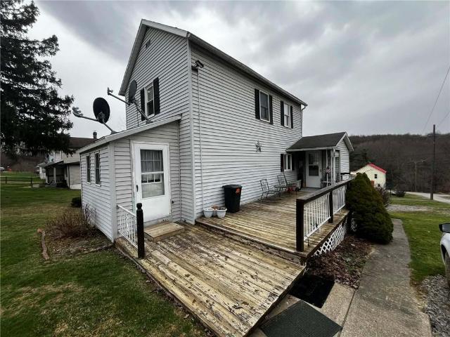 1027 1st St, Kittanning, PA 16201 | MLS #1748 | Compass
