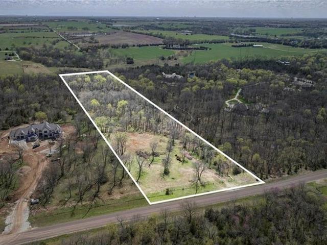 10283 W 191st St, Bucyrus, KS 66013
