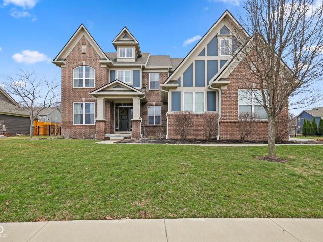 10283 Sinndar Ln, Fishers, IN 46040 | MLS #22092 | Compass