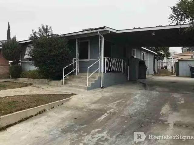 10280509 2221 Robinson St